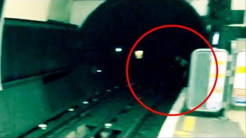 Creepy Ghost Caught on Camera in Subway